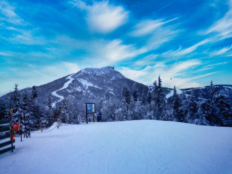 Uncover the Best of Jay Peak: Vermont's Hidden Ski Gem - Vermont's Very Best Stories and Legends