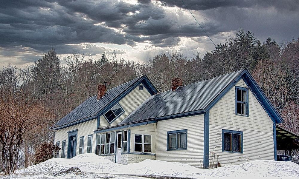 Vermont Witch Windows: Why Are These Farmhouse Windows Crooked ...