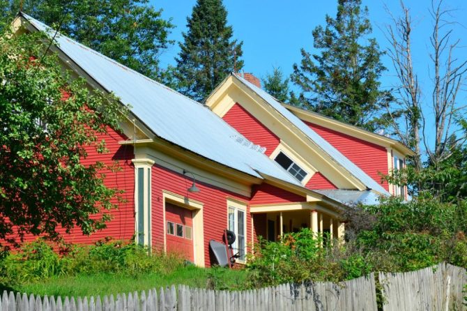 Vermont Witch Windows: Why Are These Farmhouse Windows Crooked ...